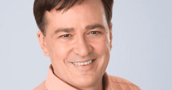 Brian Hackney Biography, Age, Family, Height, Marriage, Children, Salary, Net Worth, Wiki ...