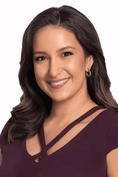 Julia Avery Biography, Age, Family, Height, Marriage, Children, Salary ...